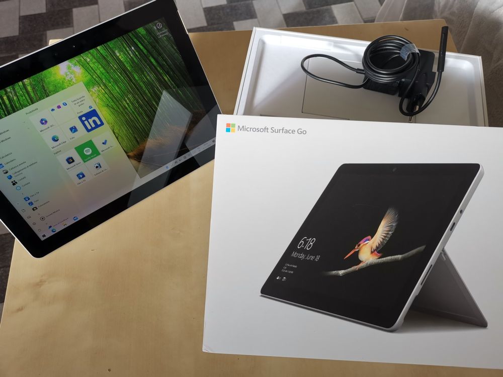 Tablet Microsoft Surface Go 4GB RAM 64GB SSD (Gebraucht) in Mendrisio ...