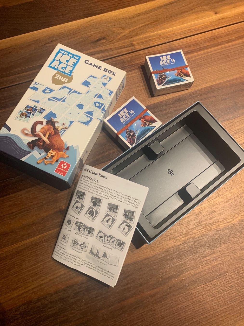 NEU! ICE AGE Game Box 2 in 1 Domino ab 4 + (Neu und originalverpackt ...