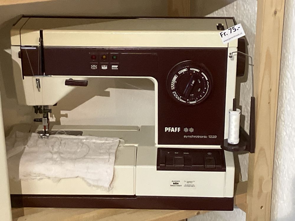 Pfaff Nähmaschine Synchrotronic 1229 (Gebraucht) in Erlenbach im ...