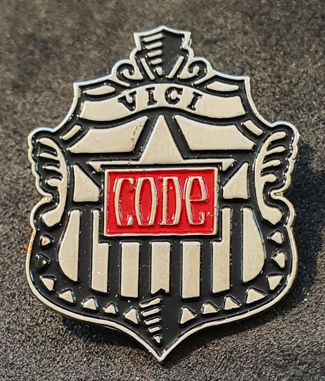 T957 - Pin Movie Film / VICI CODE Nr. 489/500 (Gebraucht) in Reinach BL ...