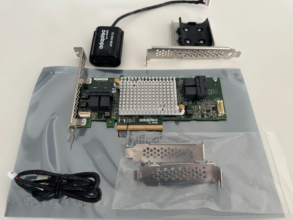 Adaptec RAID/HBA 81605ZQ | 16x SAS/SATA | Battery (Gebraucht) in für CHF 250 – mit Lieferung auf ...