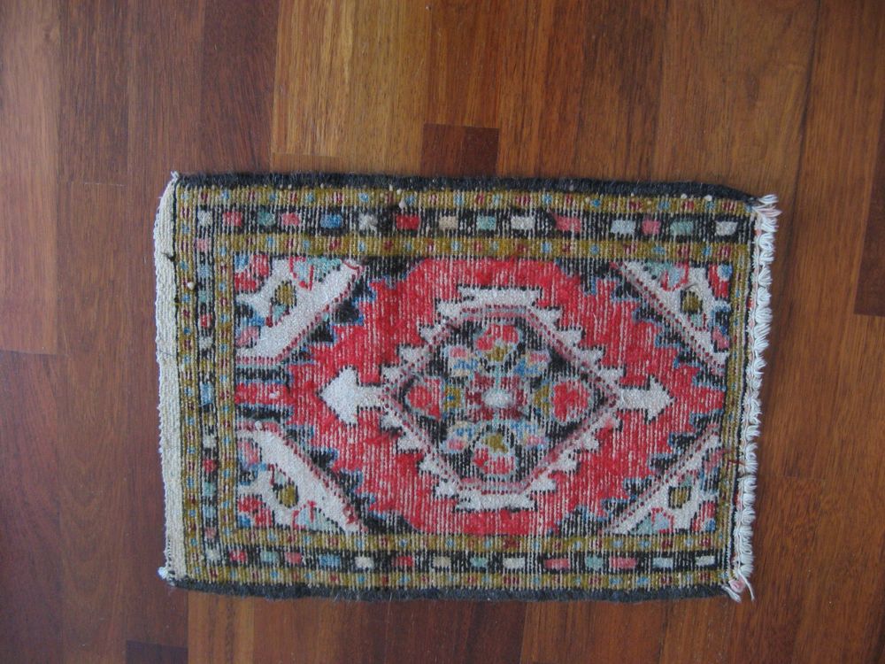 kleiner, mini Teppich (Gebraucht) in Zürich für CHF 9 – mit Lieferung ...
