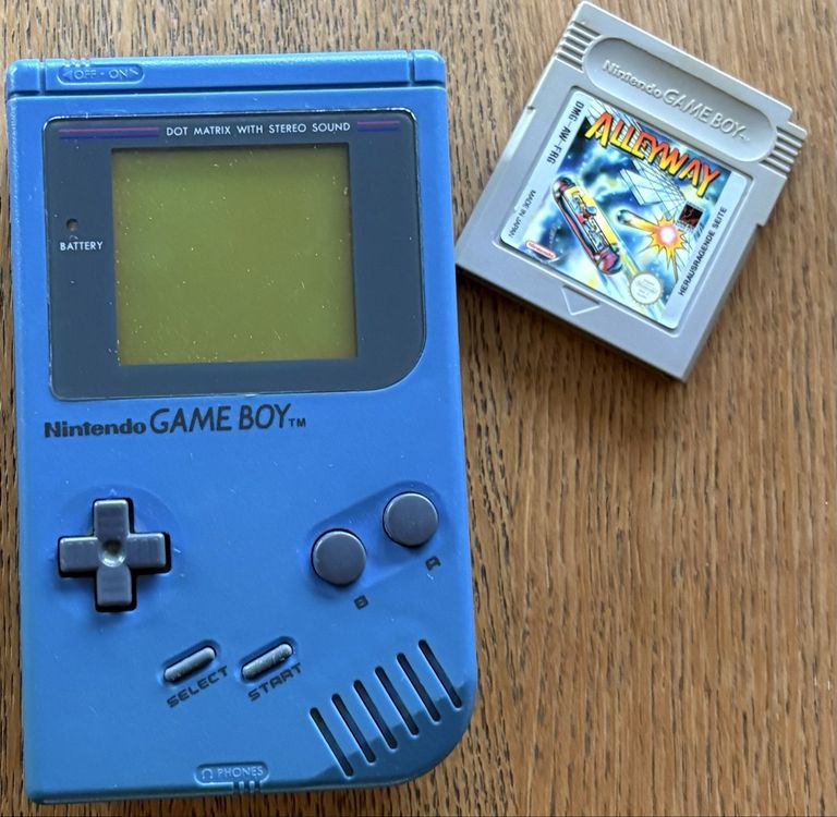 Nintendo Game Boy DMG-01 Blau mit Alleyway Spiel (Gebraucht) in Luzern ...