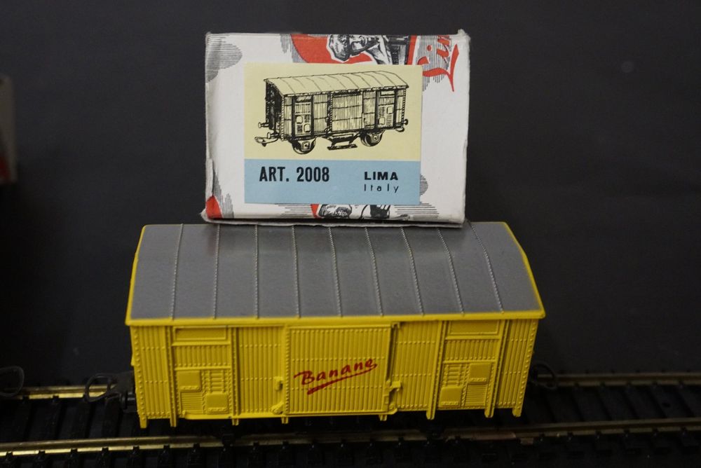 3 Lima H0 gedeckte Güterwagen, Spitzdach, 60-er Jahre, OVP | Kaufen auf Ricardo