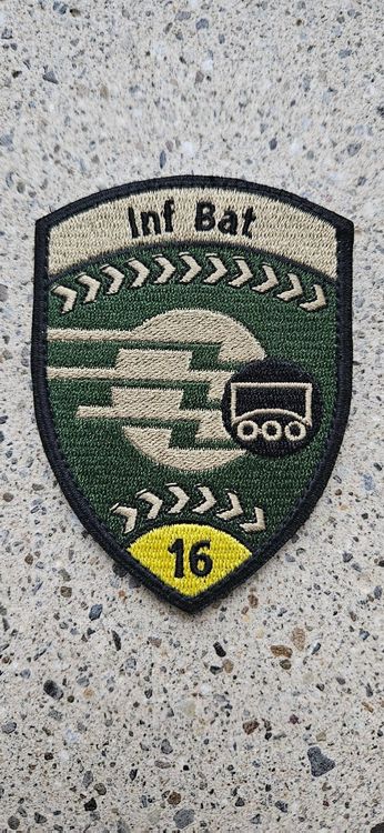 Badge Inf Bat 16 mit klett *** | Acheter sur Ricardo