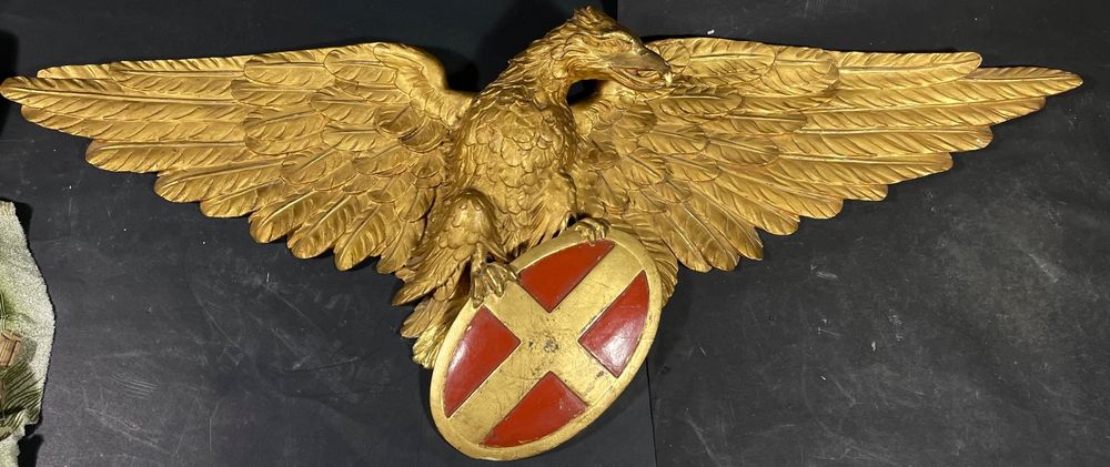 Grosse Italienische Adler mit Wappe (Gebraucht) in Root für CHF 500 ...