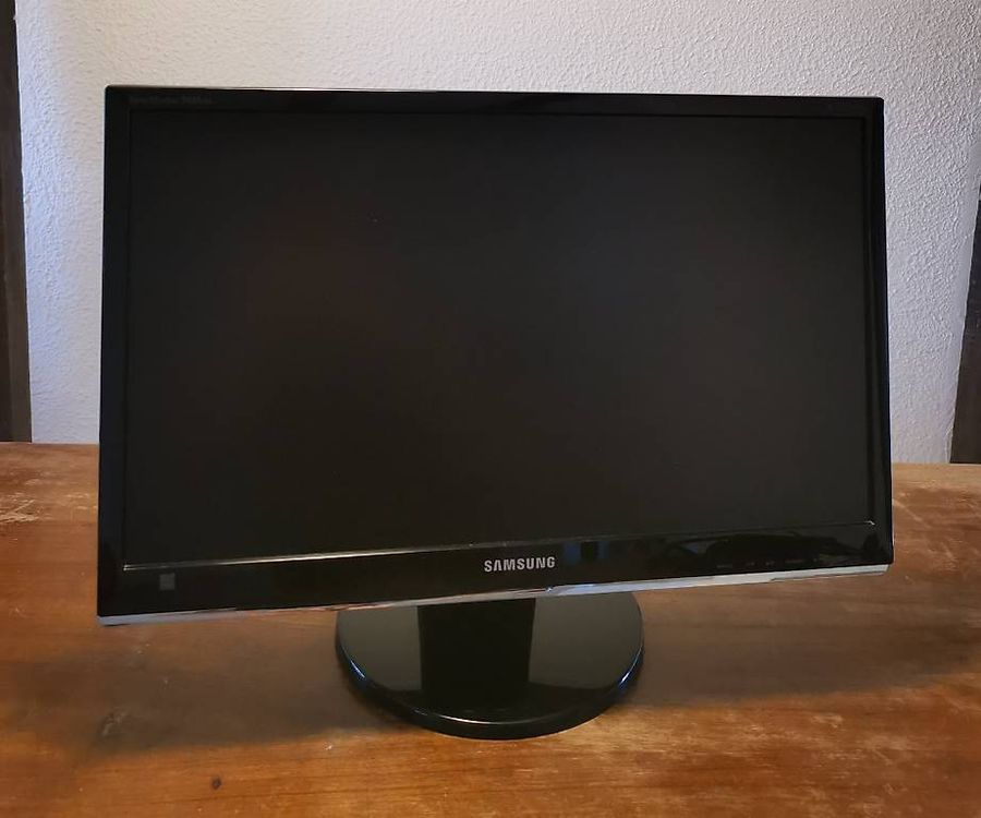 PC Monitor Samsung SyncMaster 2494 HM - 24 Zoll - Full HD (Gebraucht ...