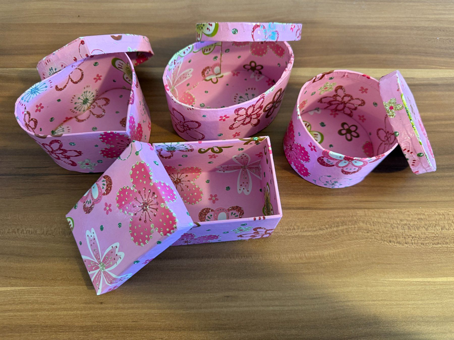 4er Set: Hübsche Geschenkboxen, ideal für den Frühling! (Neu (gemäss ...