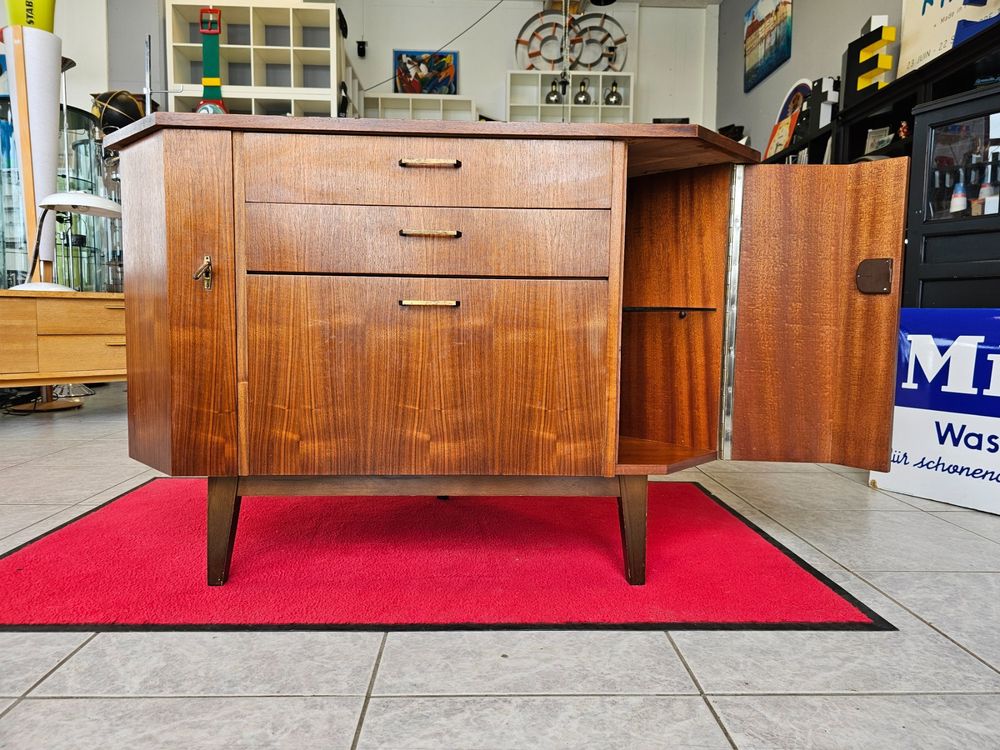1970s Home Bar, Hausbar, Eckmöbel Barmöbel schliessbar (Gebraucht) in ...