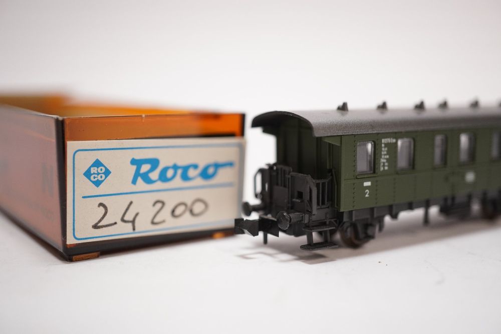 e32 Roco 24200 DB Personenwagen 2. Klasse grün | Bastelware (Gebraucht ...