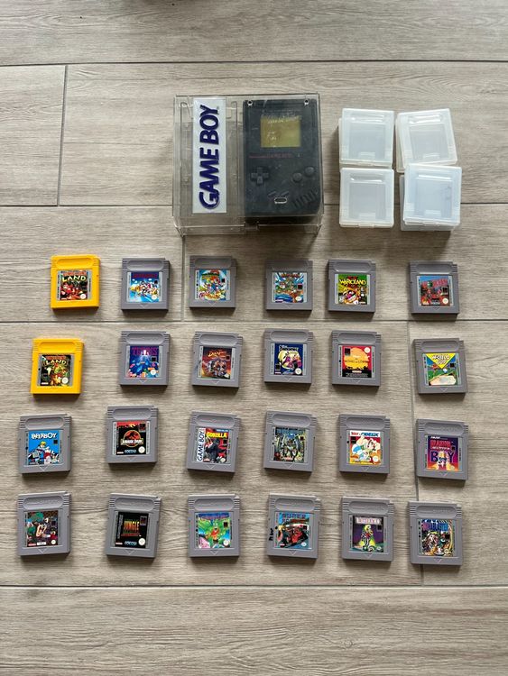 Gameboy Classic Black (DMG-01) mit 24 Spielen und Box | Kaufen auf Ricardo