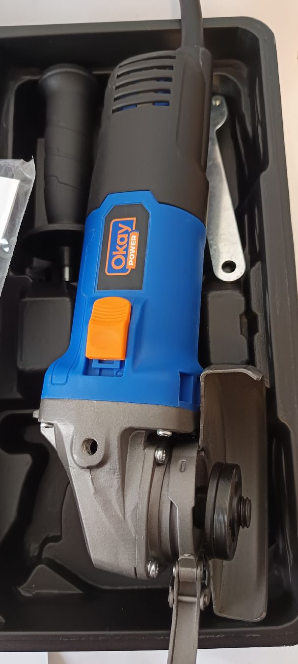 Neuer Okay Winkelschleifer im Koffer 110 mm Scheiben (Neu (gemäss ...