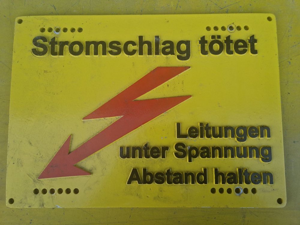 Original SBB Schild Stromschlag (Gebraucht) in Heimenschwand für CHF 30 ...