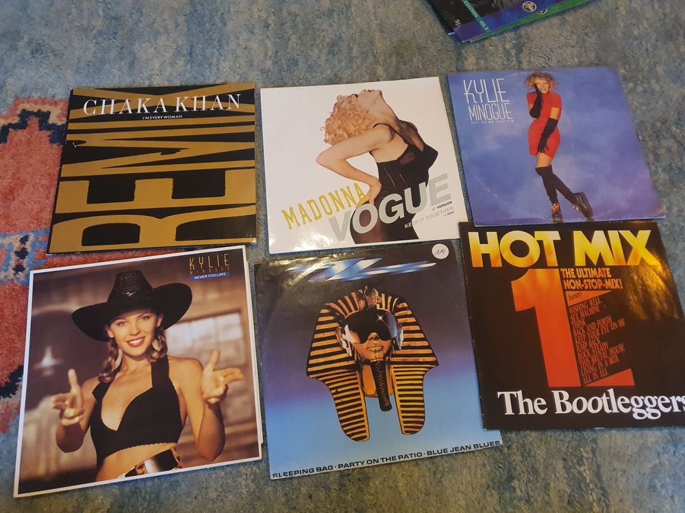 12 Maxi Singles 80er Italo Disco Pop (Gebraucht) in Bern für CHF 35 – mit Lieferung auf Ricardo ...