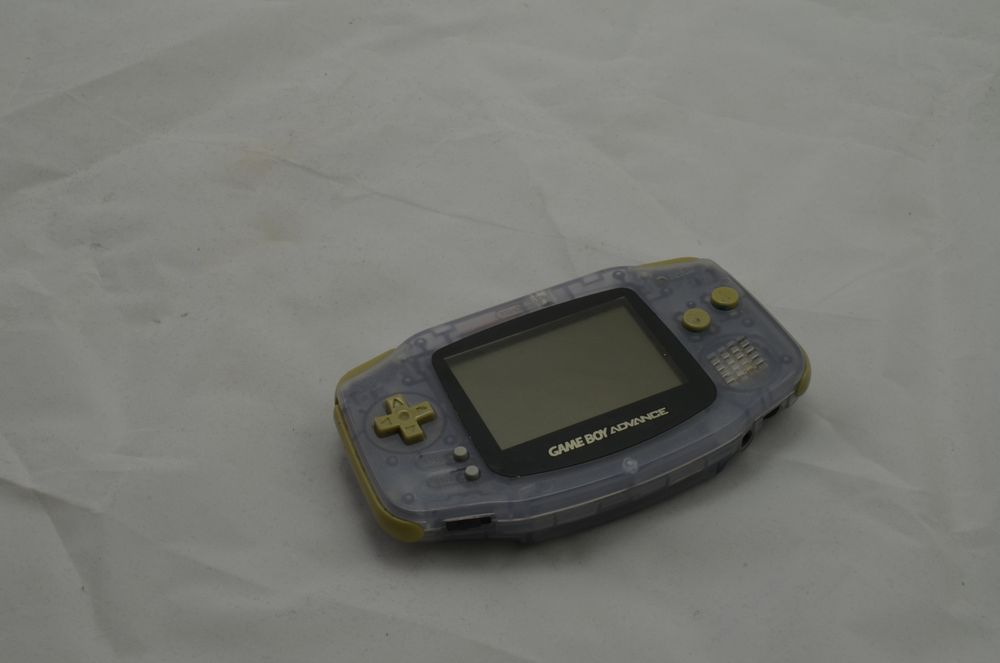 Game Boy Advance transparent | Kaufen auf Ricardo