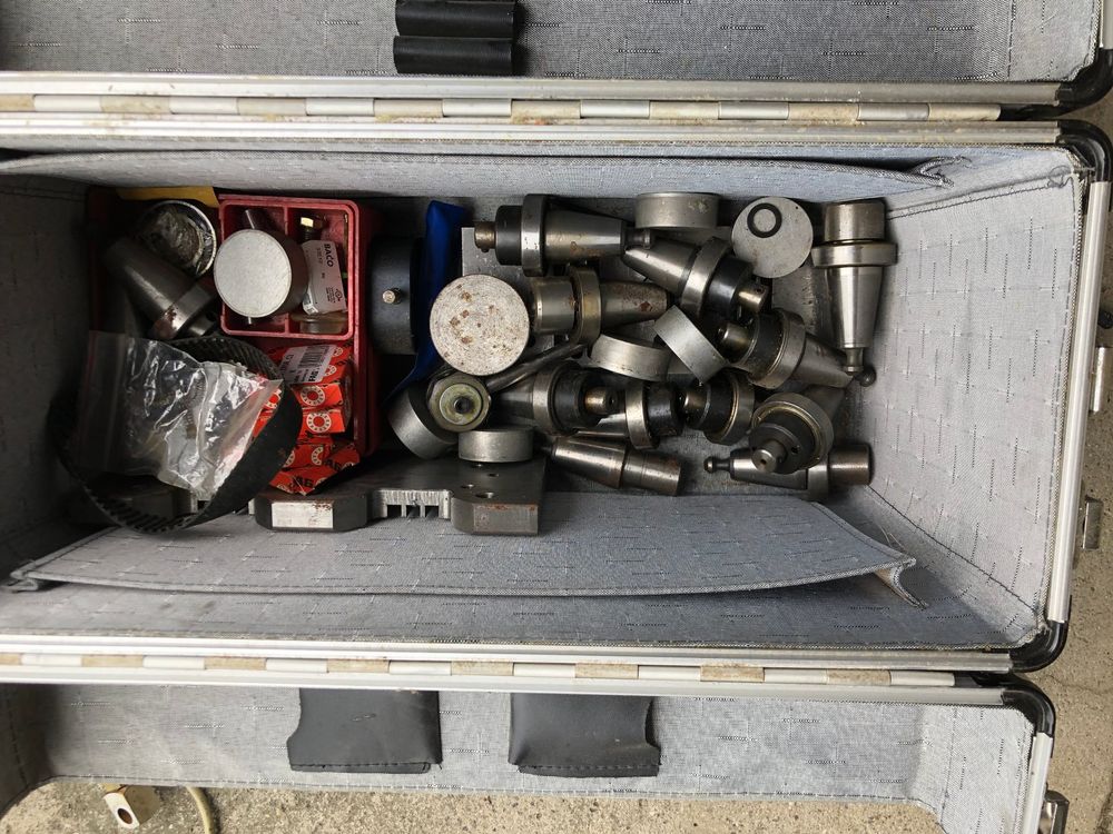 EMCO VMC-100 TM02 CNC Fräsmaschine OHNE Steuerung (Gebraucht) in ...