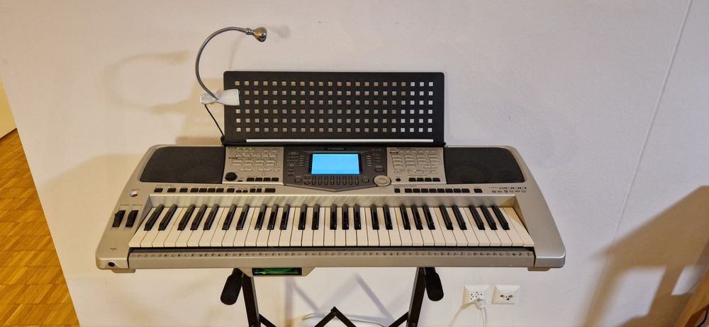 Keyboard Yamaha PSR 2000 (Gebraucht) in Zürich für CHF 150 – nur ...
