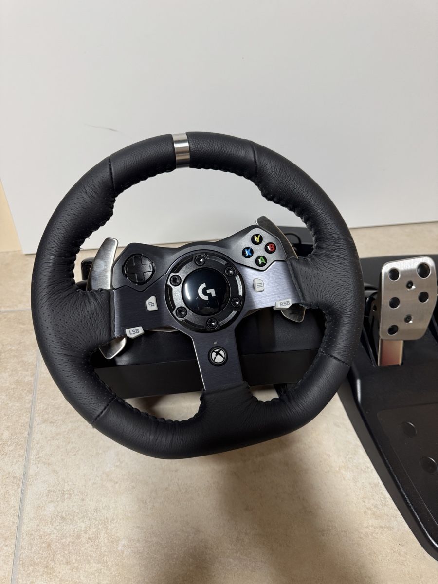 Volant Logitech G920 Xbox/PC + Pédalier (Gebraucht) in Pailly für CHF ...