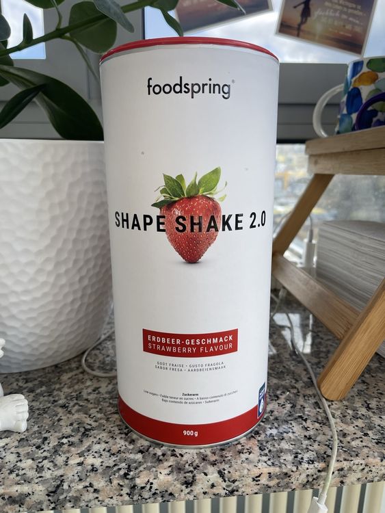Foodspring Shape Shake Erdbeere (Neu und originalverpackt) in Buch am ...