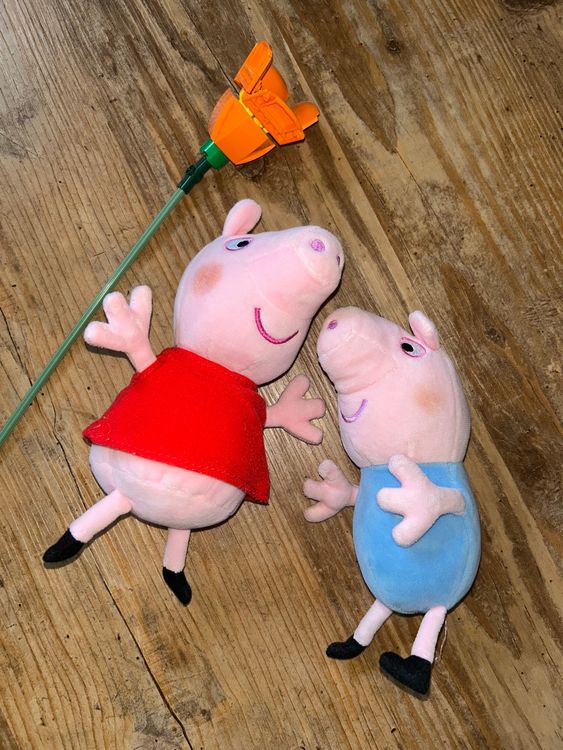 Peppa und George Puppenset (Gebraucht) in Safenwil für CHF 9.5 – mit ...
