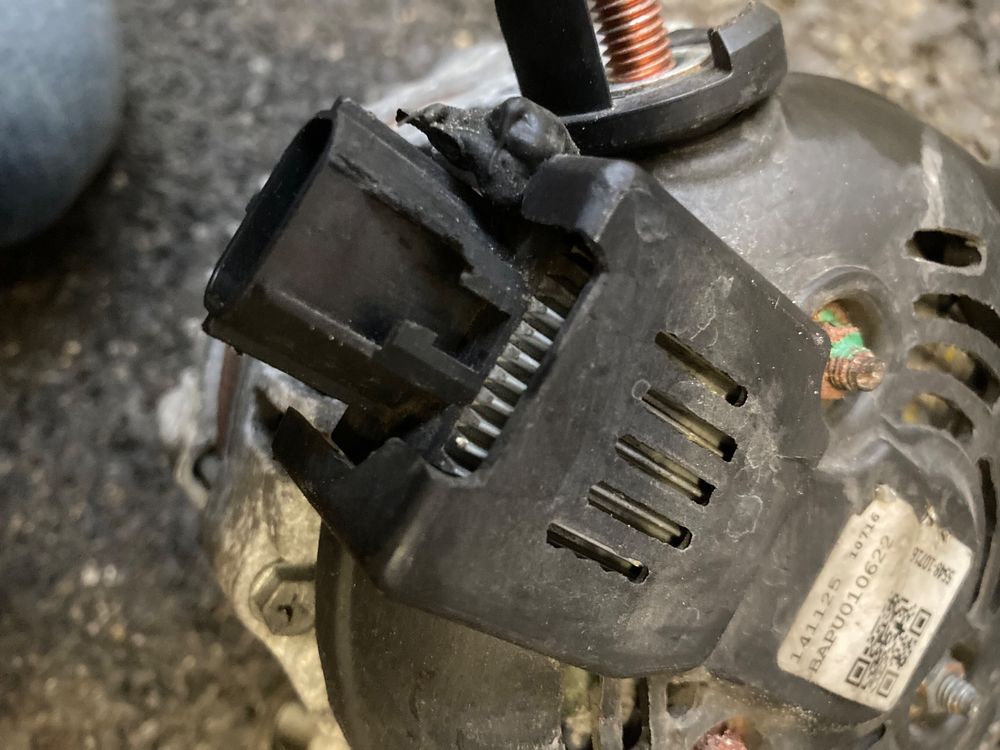 Alternator von Volvo V50 T-5 automat (Gebraucht) in Hitzkirch für CHF ...