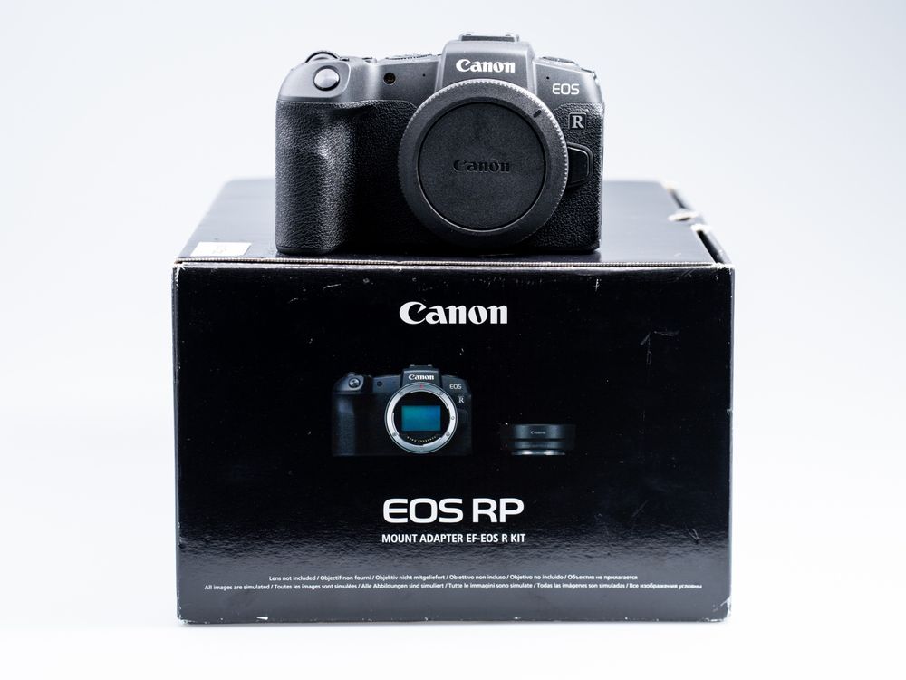 Canon EOS RP inkl Mount Adapter EF-EOS R Kit (Neu (gemäss Beschreibung ...