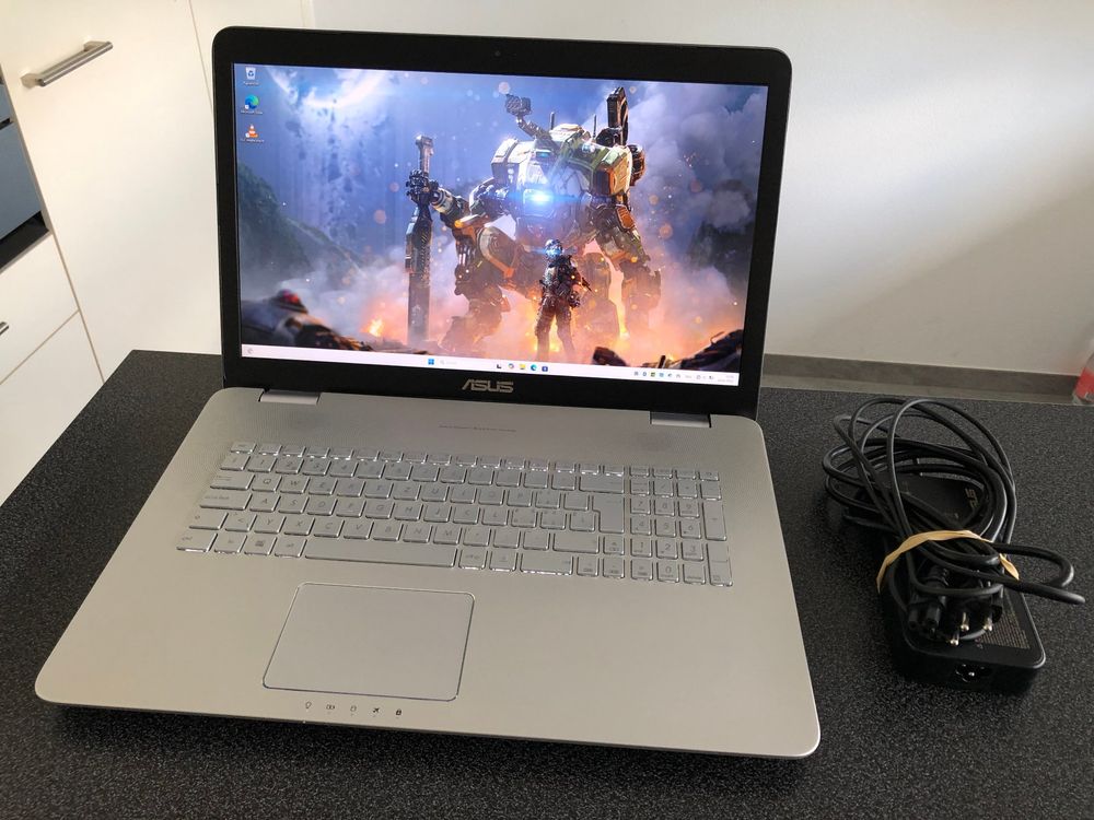 17"Asus Gaming Notebook, 16GB RAM, GeForce GTX 950M, i7, SSD (Gebraucht ...
