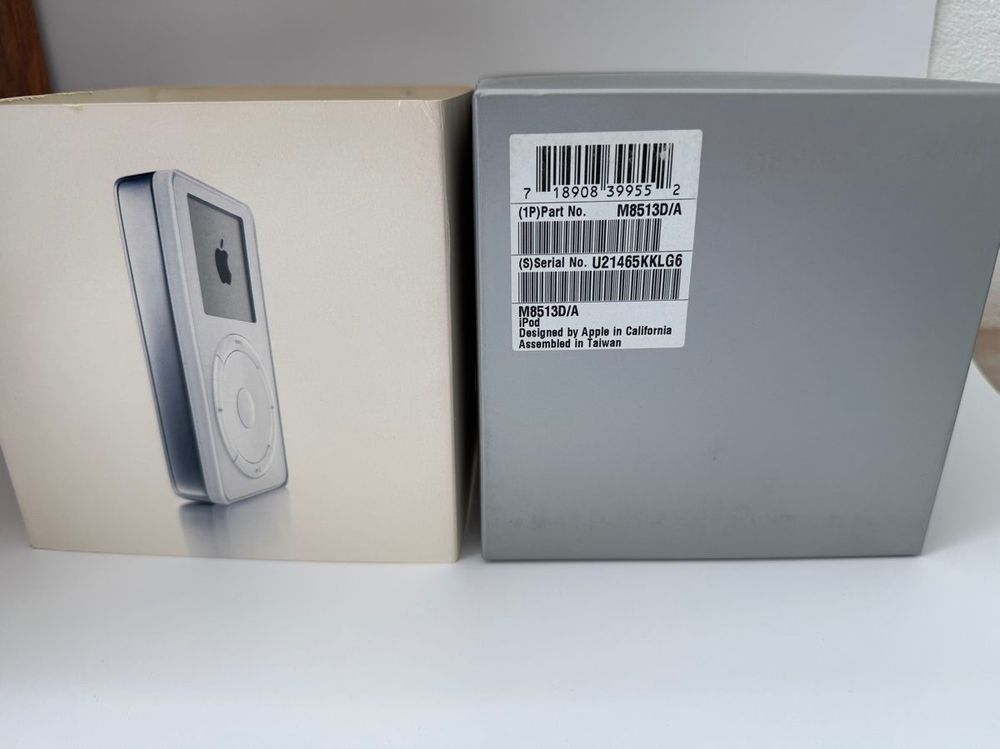 Apple iPod classic 5 GB 1G 1 Generation 2001 M8541 5GB OVP (Gebraucht ...