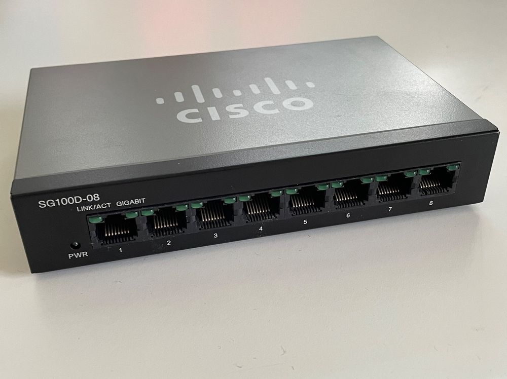 Cisco SG 100D-08 8-Port Gigabit Switch (Gebraucht) in Meilen für CHF 15 – mit Lieferung auf ...
