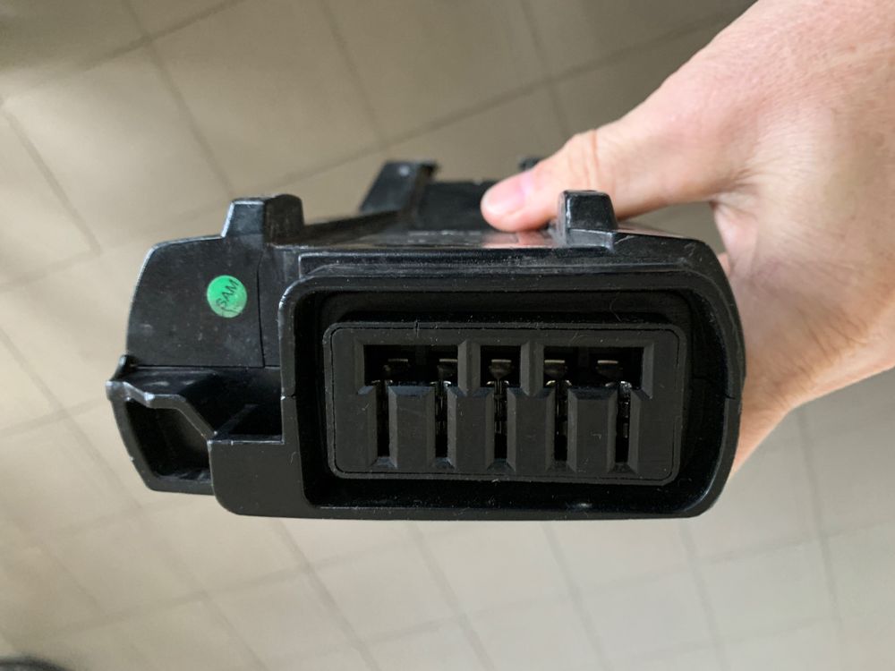 Bosch E Bike Akku 2 Stk defekt (Defekt) in Eichberg für CHF 50 – mit Lieferung auf Ricardo kaufen