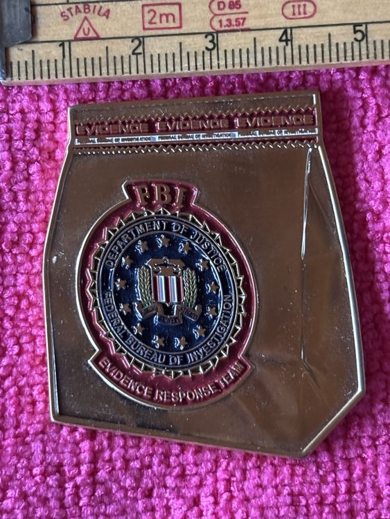FBI Beweismittelbeutel Challenge Coin (Gebraucht) in gräslikon für CHF ...