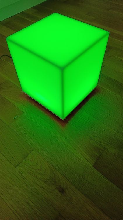Ambiente Leuchte Cube (Neu und originalverpackt) in Kriens für CHF 79 – nur Abholung auf Ricardo ...