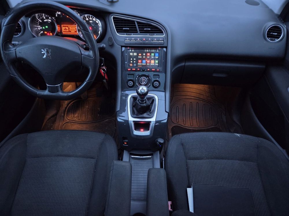 Peugeot 5008 1.6i Turbo B5a 7 Platz (Gebraucht) in Prilly für CHF 836 ...