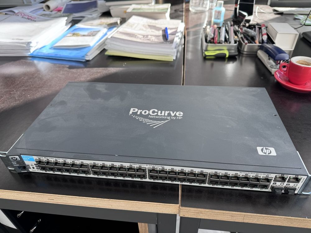 HP ProCurve Switch 2510-48 Port Gigabit Netzwerkswitch J9020 (Gebraucht ...