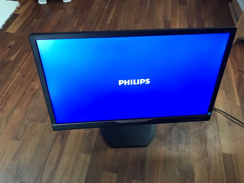Philips P-line 288P6LJEB (3840 x 2160 Pixels, 28 ") | Kaufen auf Ricardo