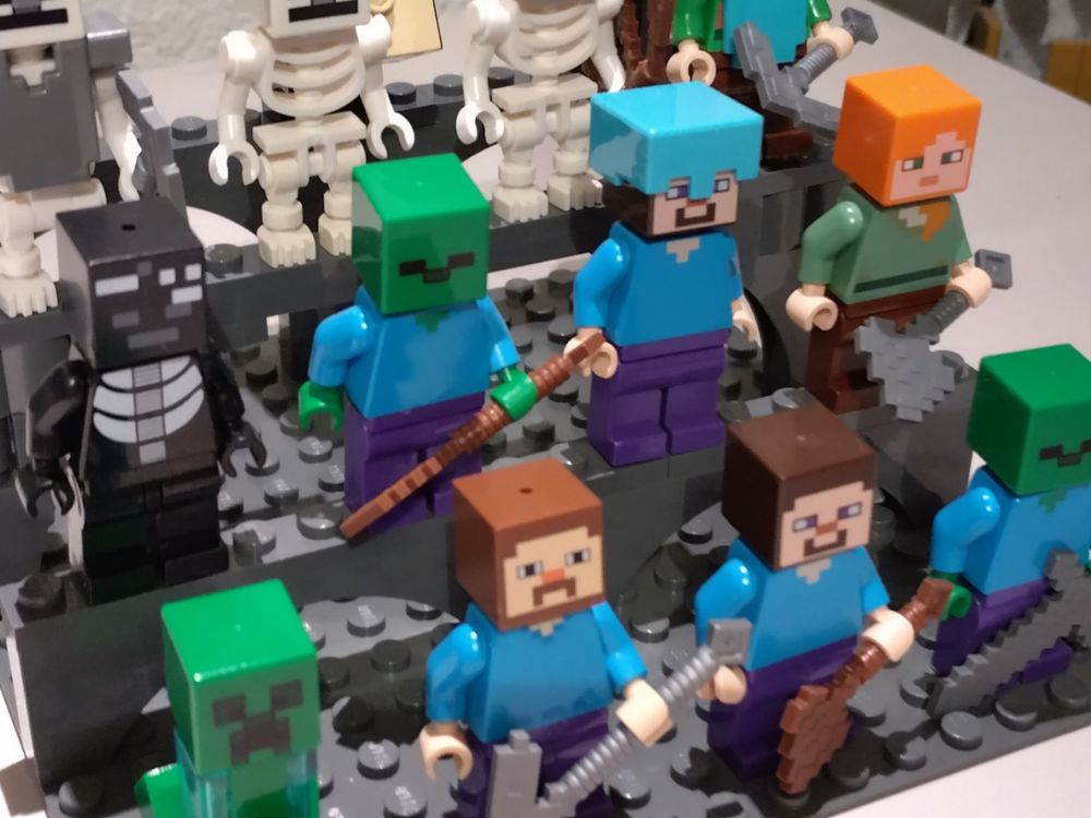 Lot: 15 Lego-Minecraft-Figuren + 5 Lego-Minecraft Köpfe | Kaufen auf ...