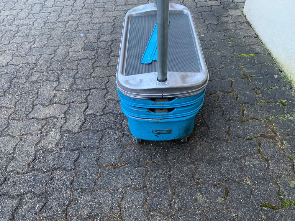 Hazet Assistent Werkzeugwagen (Gebraucht) in oetwil am see für CHF 110 – nur Abholung auf ...