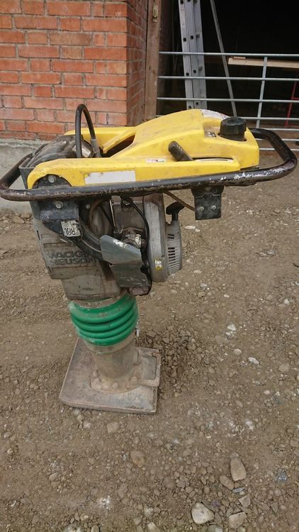 Grabenstampfer Wacker Neuson BS 60-2 (Defekt) in Seewil für CHF 350 ...