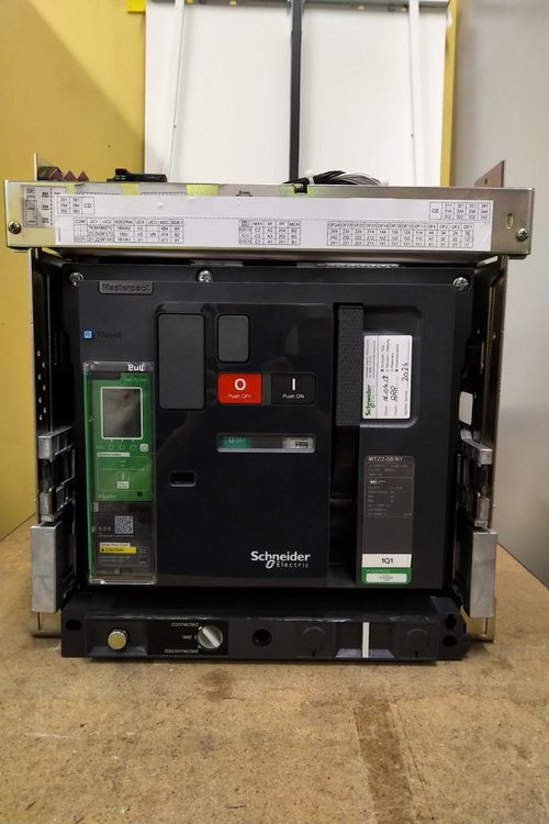 Schneider Electric Masterpact MTZ2-08 N1 800A 3 Pol. (Gebraucht) in ...