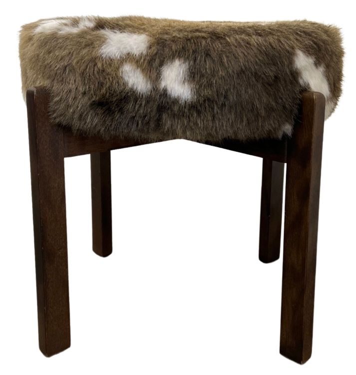 70 Jahre Design Fellhocker Hocker Polsterhocker (Gebraucht) in für CHF ...