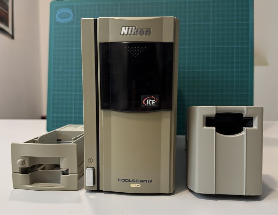 Nikon Coolscan IV-ED (LS-40) 35mm Negativ- und DIA-Scanner (Gebraucht ...