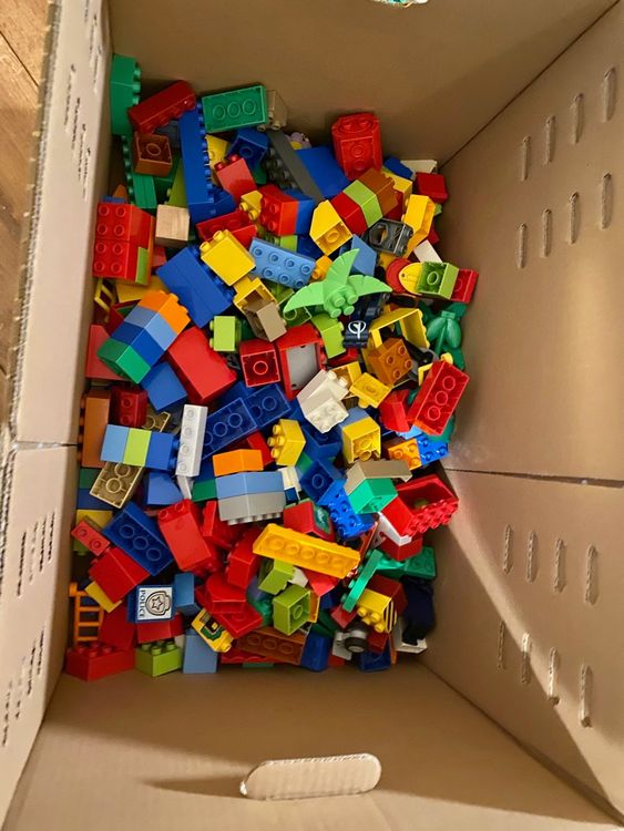 XXL Lego Duplo 10kg Eisenbahn Platten Steinen Autos Figuren (Gebraucht ...