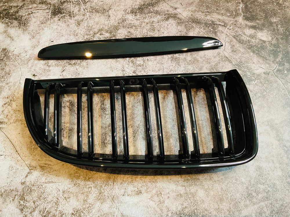 BMW Nieren 3 er Serie E90, E91 M Doppelspeichen M Color Neu (Neu und originalverpackt) in ...