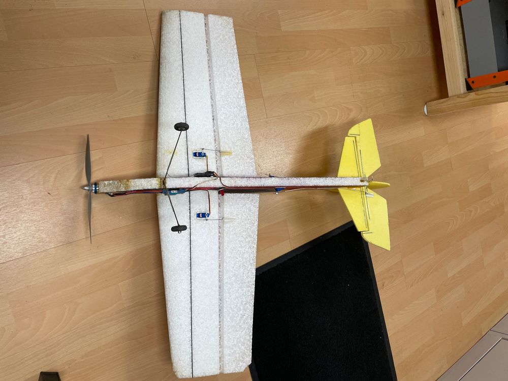 Styro RC Flieger Robbe Amica plus neuer Geebee Bausatz (Gebraucht) in ...