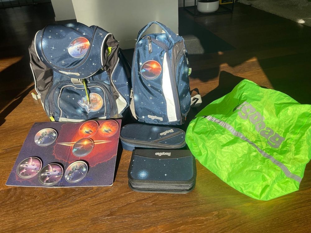 Ergobag Cubo Schulranzen Set Space mit Zubehör - Top! (Gebraucht) in Solothurn für CHF 30 – nur ...