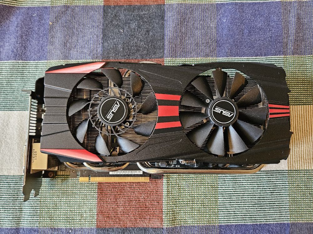 Asus GeForce GTX 780 3Gb GDDR5 | Kaufen auf Ricardo