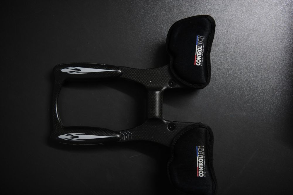 Carbon Aero Lenkeraufsatz Triathlon Controltech Aero Cockpit | Kaufen auf Ricardo