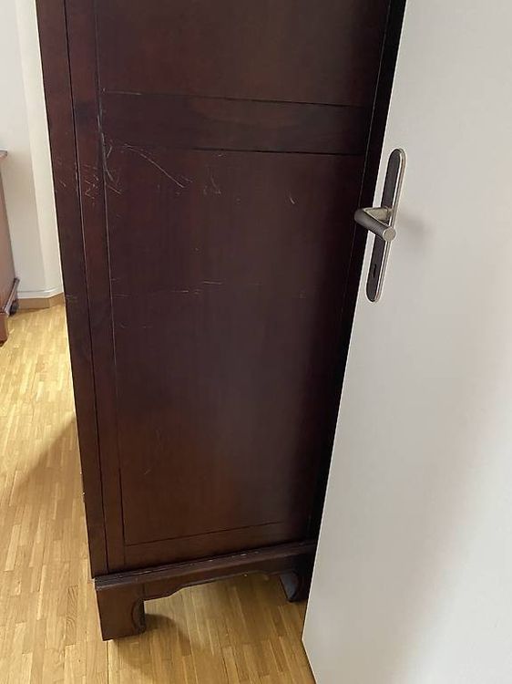 Armoire, commode, table de nuit (Gebraucht) in Collex für CHF 300 – nur ...