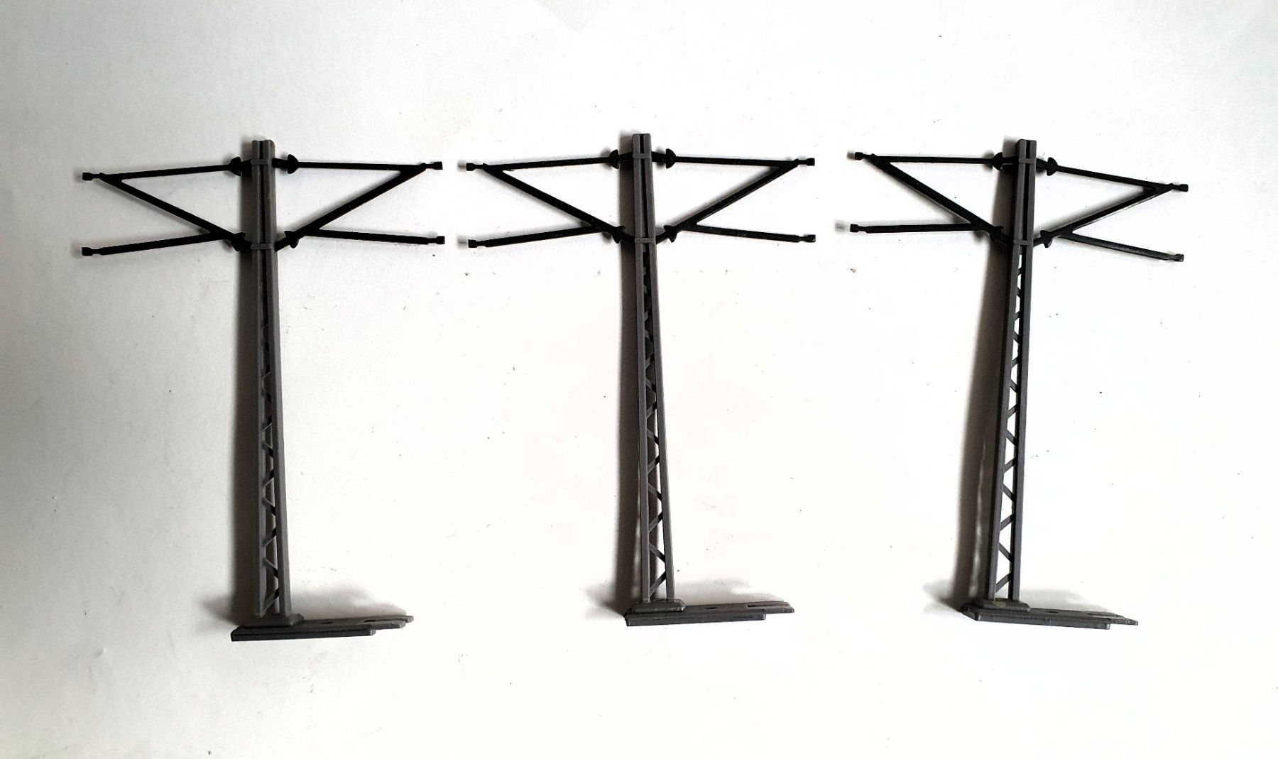 Kleinbahn HO, 3 x N° 659 Parallelgleismast, neu, mâts double (Neu und ...