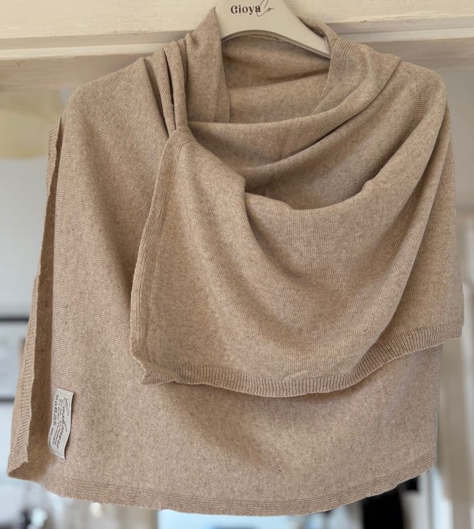 ECHARPE AVEC CASHMERE! (Neuf avec emballage d'origine) à Locarno pour ...